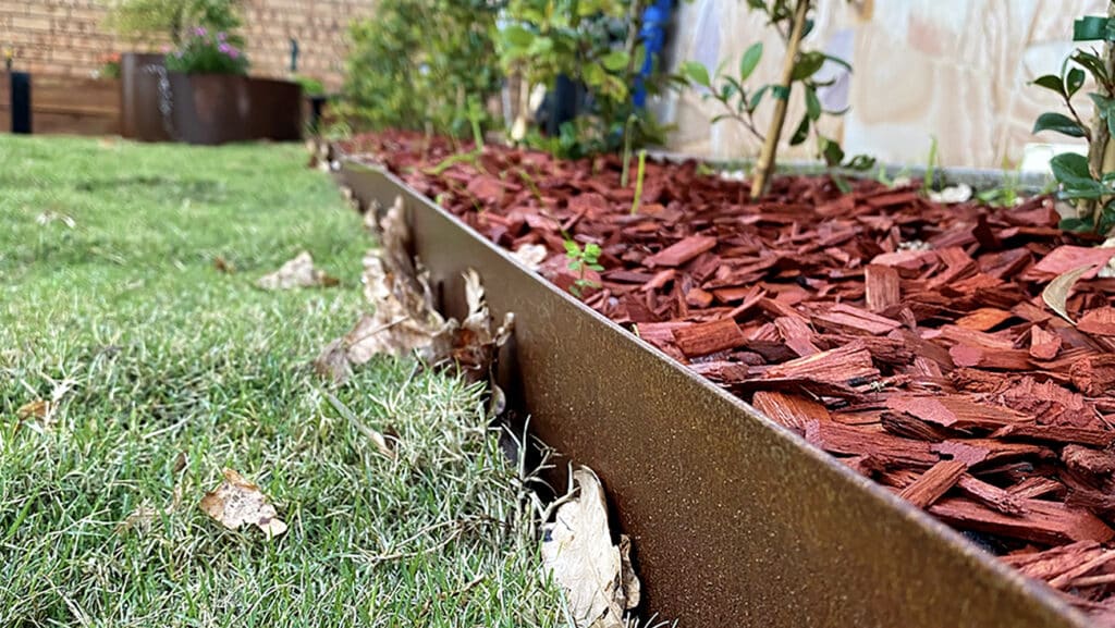 Garden Landscaping Ideas to Beautify Your Backyard | Jack