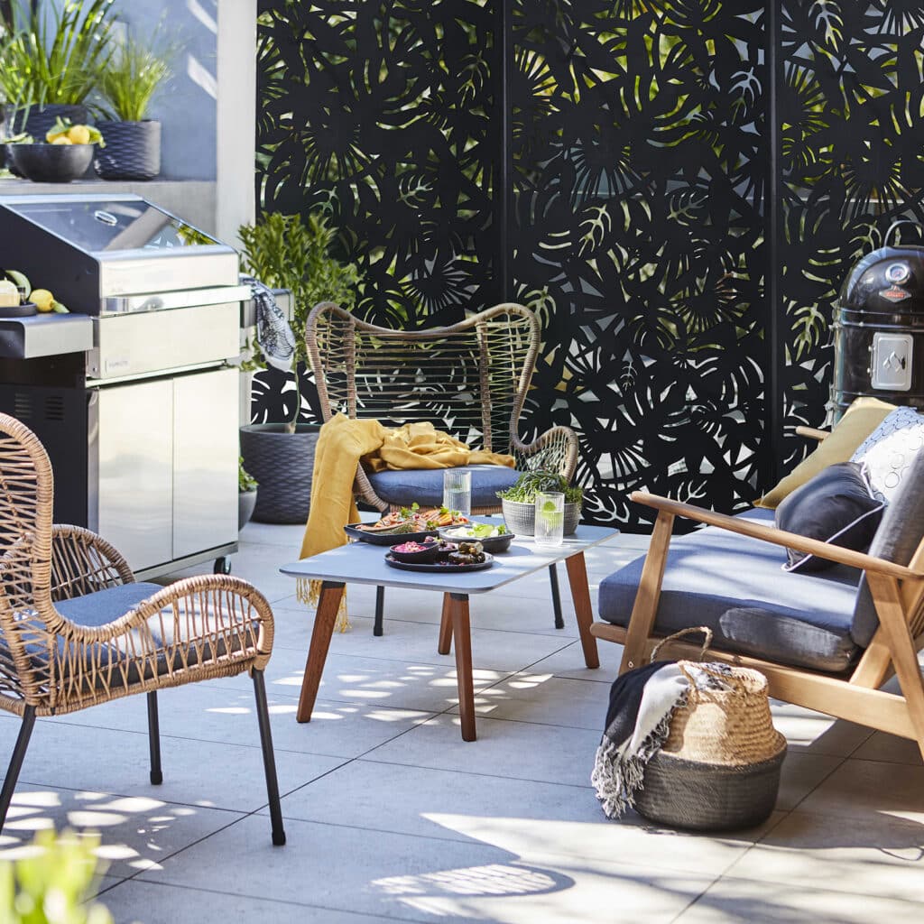 Matrix Rainforest Decor Screen with Frame | Jack