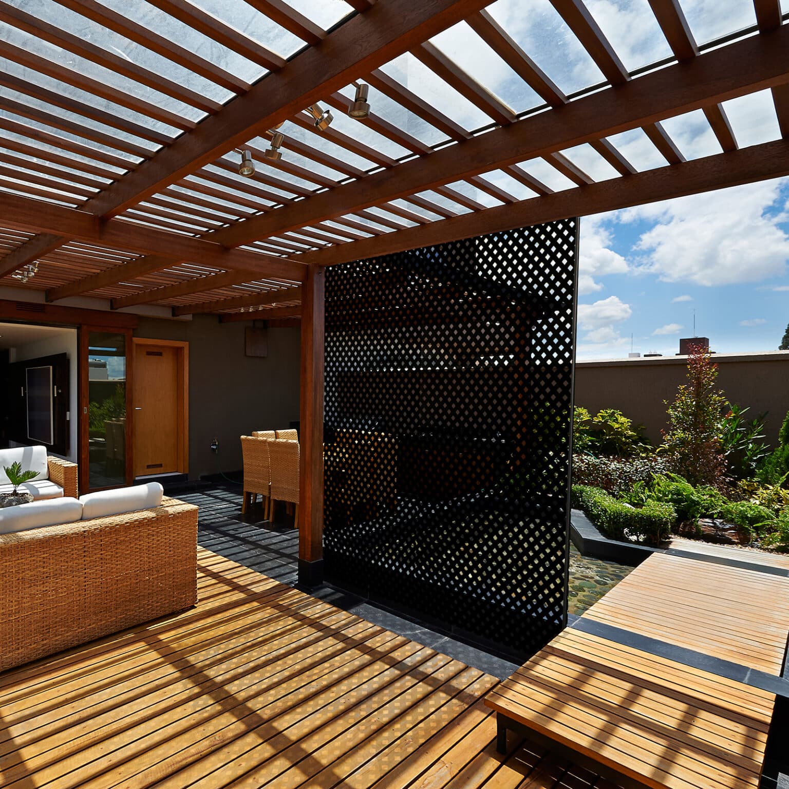 Lattice Fence Love! Styles, Uses & Easy Install Tips | Jack Advice